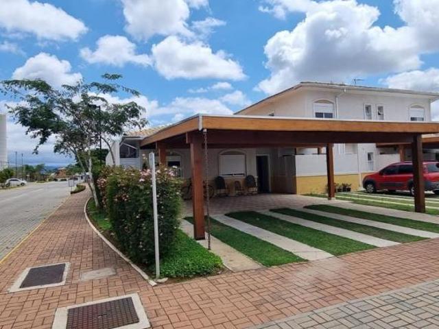 Casa Térrea à Venda no Condomínio Reserva Anauá: 3 Quartos, Suíte, 4 Vagas, Jacuzzi e Área Gourmet