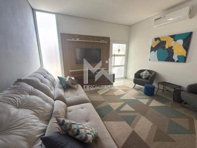 Casa Térrea à Venda no Condomínio Reserva dos Vinhedos, em Louveira/SP!