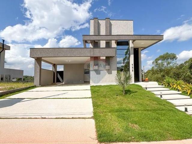 Casa Térrea à Venda no Condomínio Reserva Santa Maria Nature Granja Viana/SP