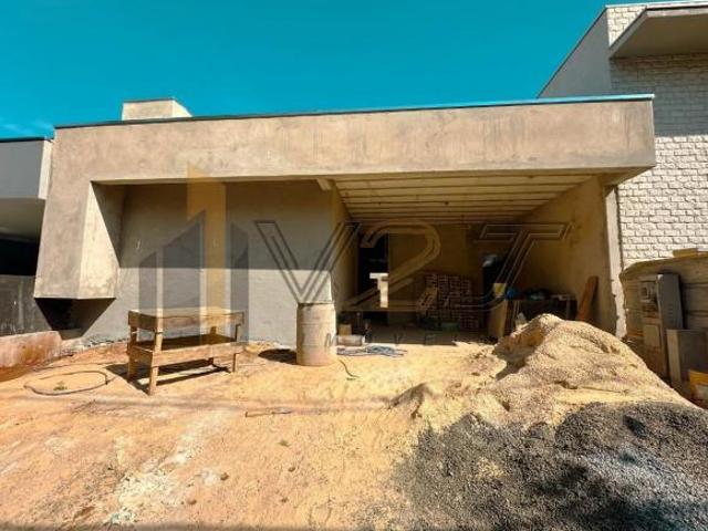 Casa térrea à venda no Condomínio Residencial Club Portinari em Paulínia/SP