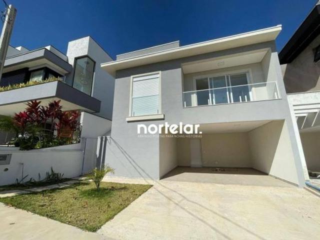 Casa Térrea à Venda no Condomínio Residencial Reserva Ermida