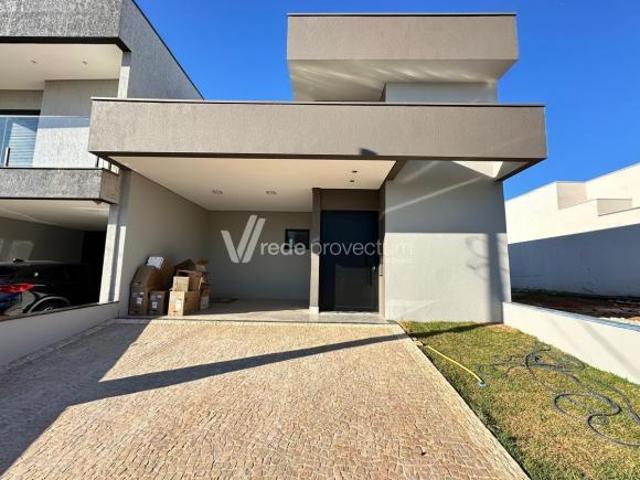 Casa térrea a venda no Condomínio Terras da Estancia na cidade de Paulinia