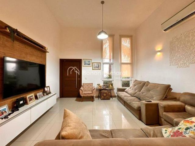 Casa térrea à venda no Condomínio Terras Do Cancioneiro, de 3 quartos 163,00 m2, no bairro Parque Br