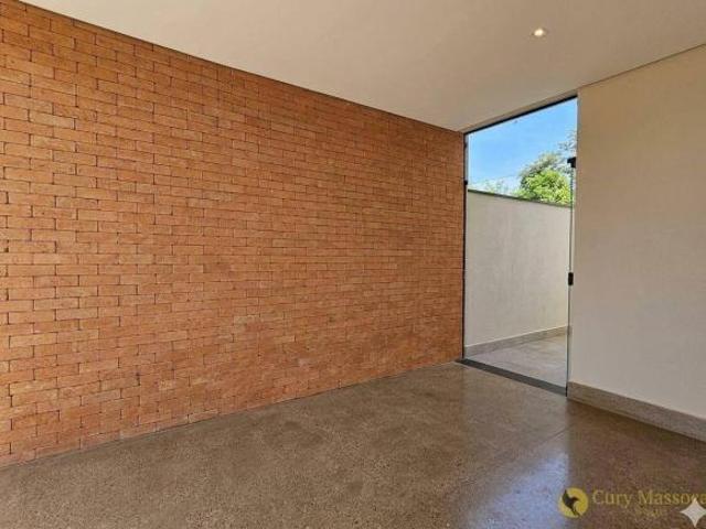 CASA TÉRREA À VENDA NO CONDOMÍNIO UNA EM ITU/SP | 3 SUÍTES, PISCINA E PROJETO MODERNO