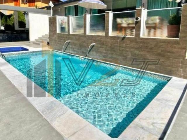 Casa térrea à venda no Condomínio Vila Hípica I na Cidade de Vinhedo/SP