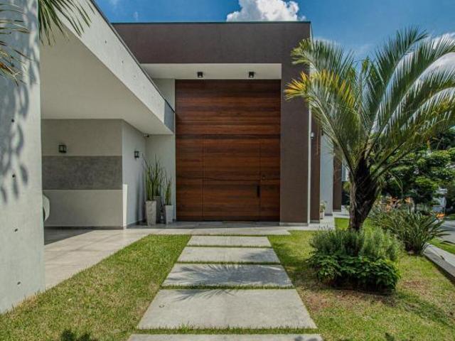 Casa Térrea à Venda no Condomínio Vintage – Granja Viana – Cotia/SP
