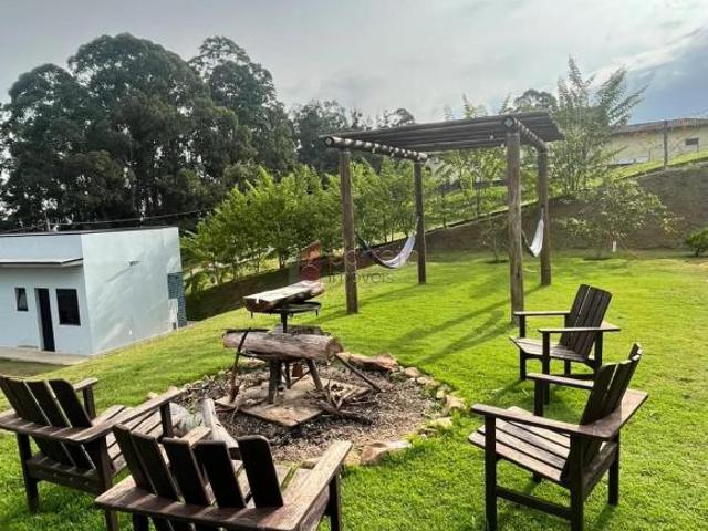 CASA TÉRREA À VENDA NO CONDOMÍNO COLINAS DE INHANDJARA EM ITUPEVA/SP