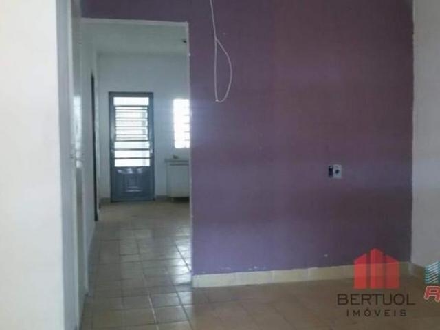 Casa térrea á venda no Conjunto Habitacional Parque Itajaí em Campinas/SP