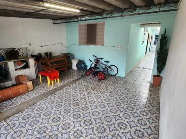 Casa térrea à venda no Jardim Tulipas em Jundiaí SP