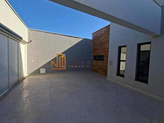 Casa térrea à venda no Jardim Bom Sucesso em Indaiatuba/SP