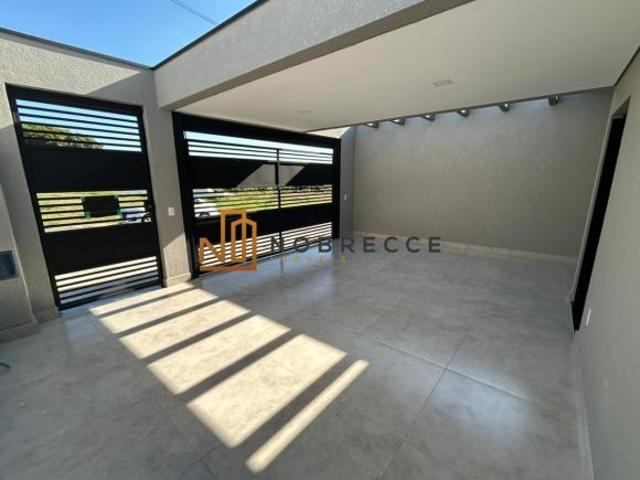 Casa térrea à venda no Jardim Bom Sucesso, em Indaiatuba/SP