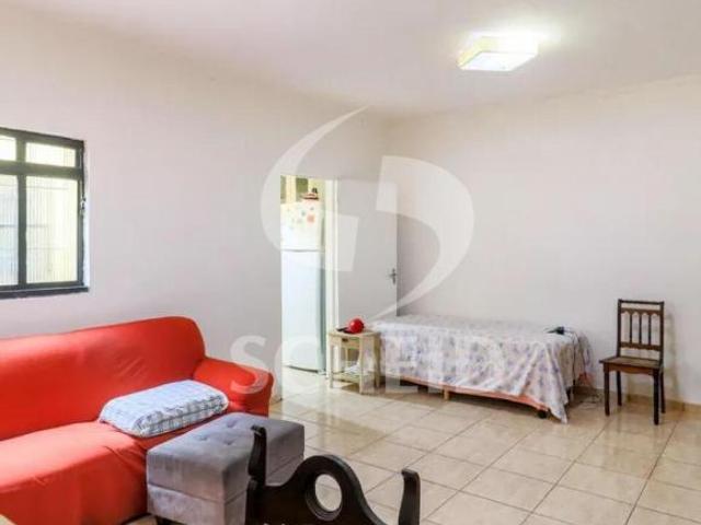 Casa Térrea à Venda no Jardim Caravelas com 264m², 2 suítes e 2 vagas