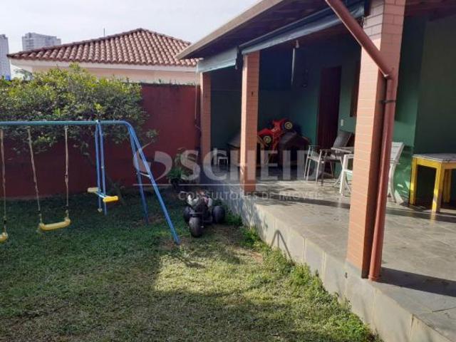 Casa TERREA a venda,no Jardim Consórcio! churrasqueira