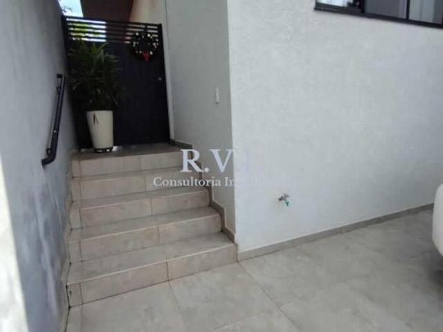 Casa térrea à venda no Jardim dos Pinheiros, Atibaia SP! 3 dormitórios, 1 suíte, 1 sala, 2 banheiros