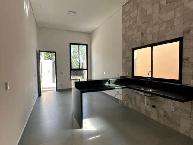 CASA TÉRREA À VENDA NO JARDIM DOS PINHEIROS – ATIBAIA/SP