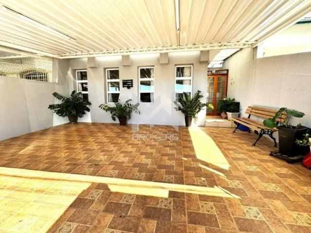 Casa Térrea à Venda no Jardim Itália em Vinhedo/SP!