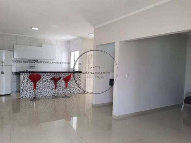 Casa térrea à venda no Jardim Jaraguá em Atibaia
