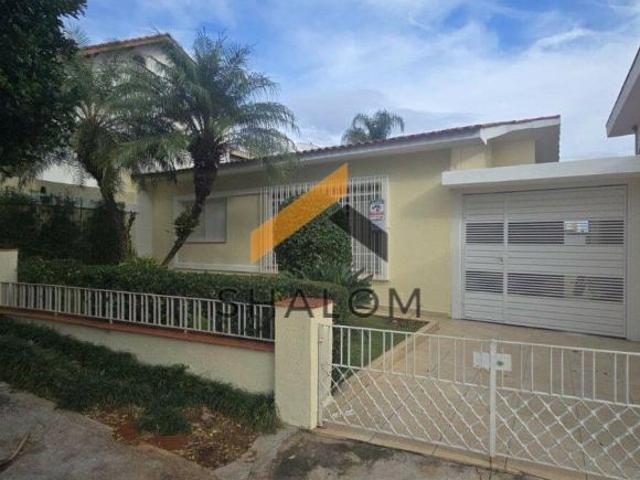 Casa térrea à venda no Jardim Londrina