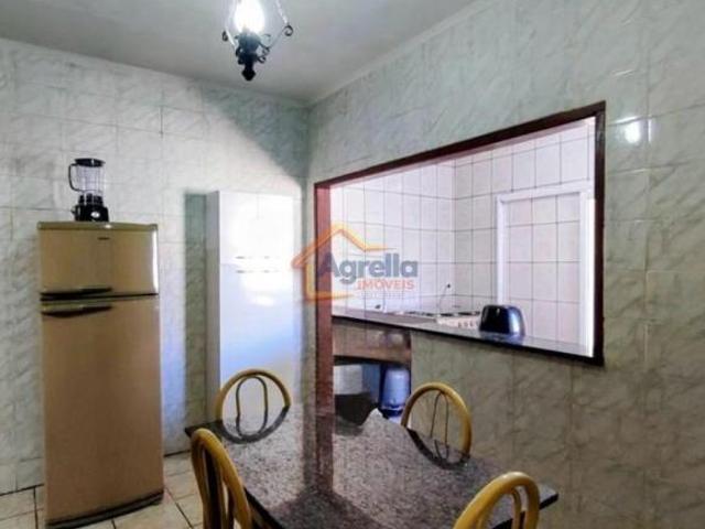 Casa térrea à venda no Parque da Imprensa