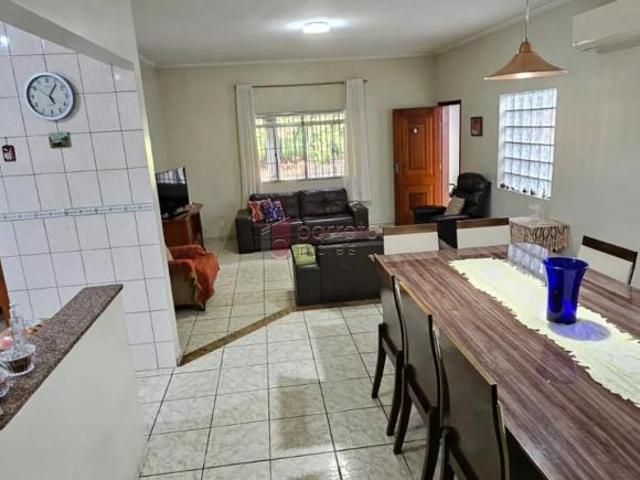 CASA TÉRREA À VENDA NO PARQUE DA REPRESA JUNDIAÍ/SP