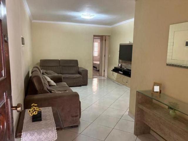Casa Térrea à venda no Parque São Domingos