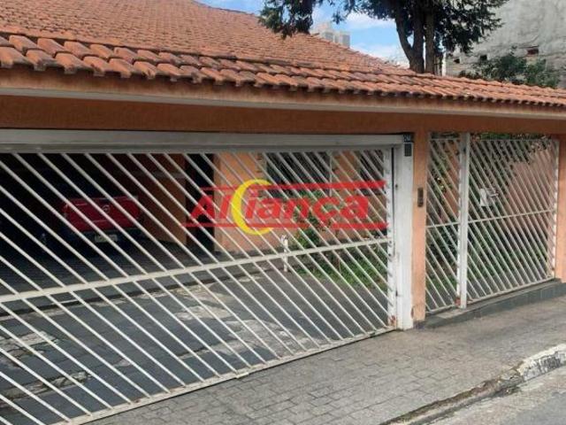 CASA TERREÁ Á VENDA NO PICANCO COM 6 VAGAS DE GARAGEM !