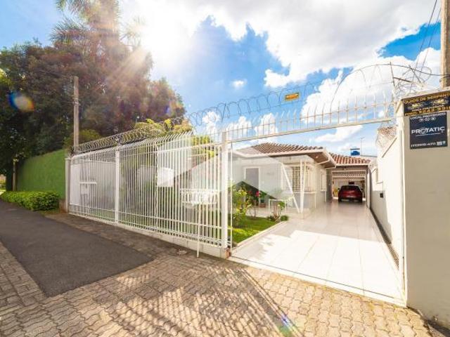 Casa Térrea à Venda no Portão | Conforto, Espaço e Localização Privilegiada
