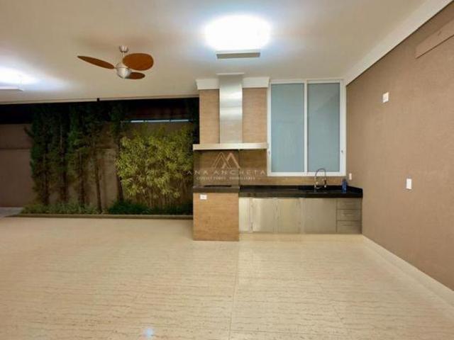Casa térrea à venda no Quinta do Golfe Residencial, 4 dormitórios amplos