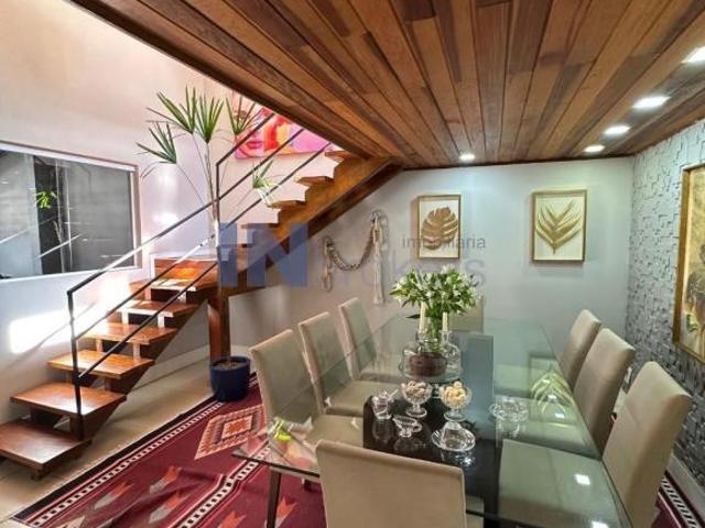 CASA TÉRREA À VENDA NO RESIDENCIAL JUNDIAÍ, COM 3 DORM. 1 SUÍTE, MEZANINO COM SALA DE TV, SALA DE