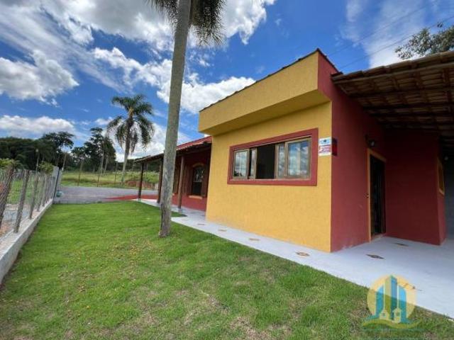 Casa térrea a venda no Suru