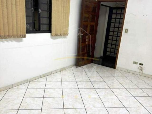 Casa térrea à venda no Santa Terezinha – conforto, espaço e excelente localização em São Bernardo do