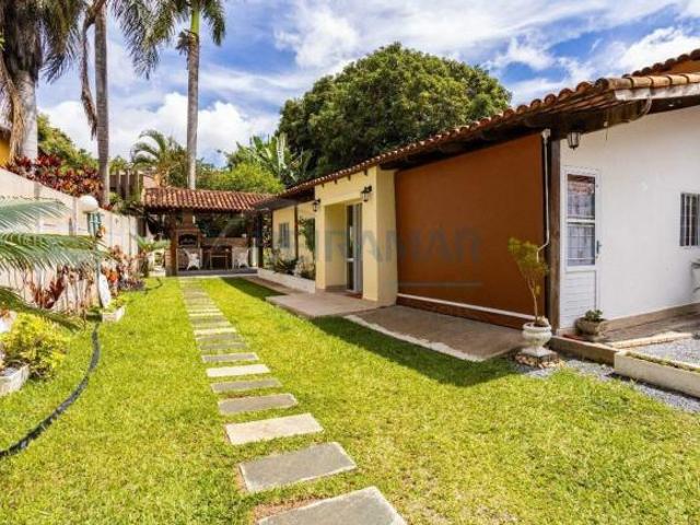 Casa térrea à venda no Setor de Mansões – Lago Norte – Brasília/DF
