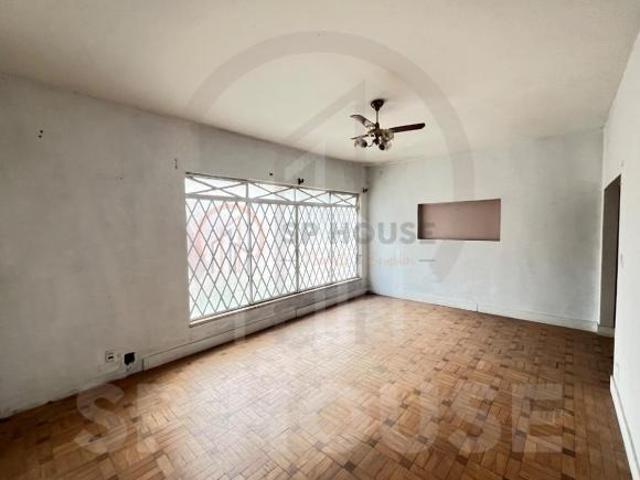 Casa térrea à venda ou locação no Brooklin, 3 quartos, 8 vagas