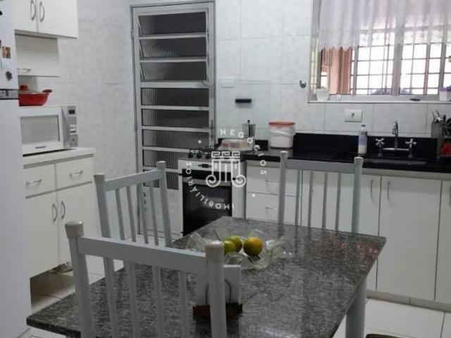 CASA TERREA A VENDA BAIRRO VILA ARENS JUNDIAI/SP