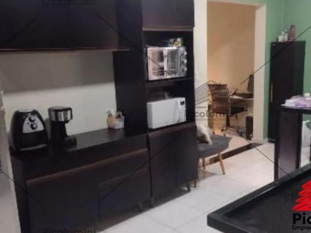 Casa Térrea à Venda Belenzinho: 4 quartos, 2 salas, cozinha, 2 banheiros, 1 vaga de garagem com port