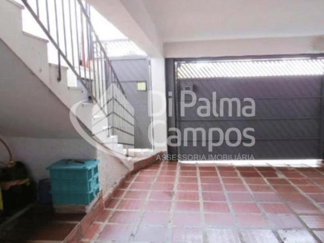 Casa térrea à venda com 4 quartos e 2 vagas na Vila Mazzei