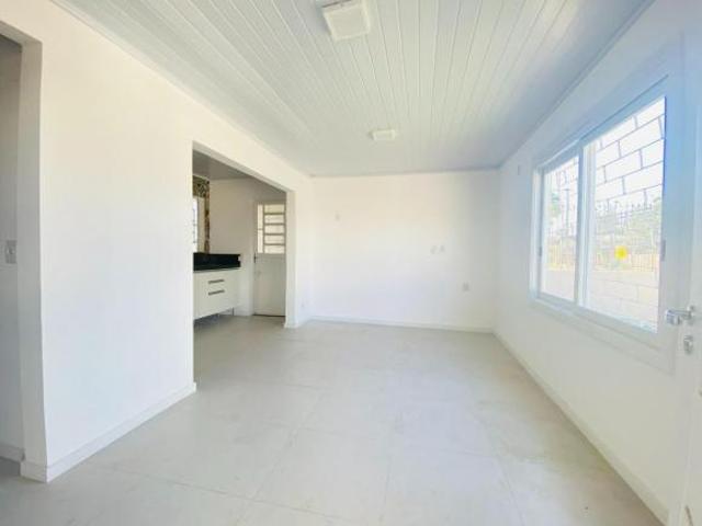 Casa terrea a venda com 4 quartos, piscina e salão de festas!