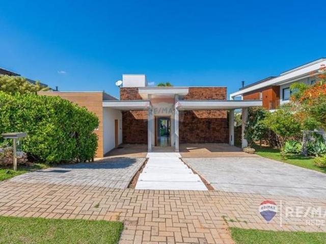 Casa Térrea a venda com 4 suítes em vinhedo/SP