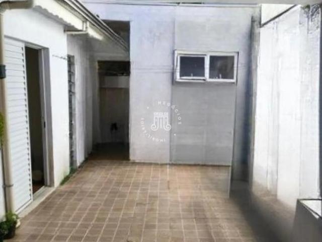CASA TERREA À VENDA COM 03 QUARTOS VILA JUNDIANOPÓLIS JUNDIAI/SP