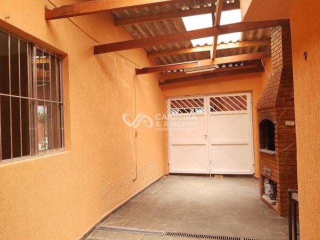 CASA TÉRREA A VENDA COM 04 DORMITÓRIOS, 03 BANHEIROS, BOA LOCALIZAÇÃO, VILA DAS BELEZAS, PROXÍMO DA