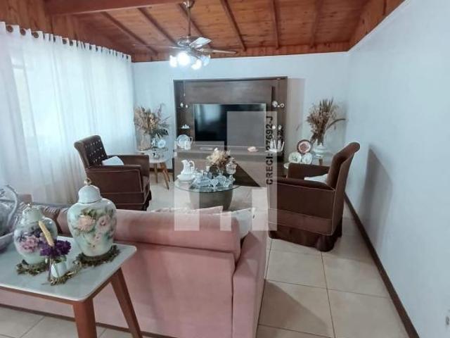 Casa Térrea à venda, com 04 dormitórios, sendo 01 suíte, ACEITA PERMUTA, Condomínio Parque da Fazend