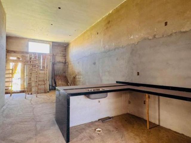 Casa Térrea à venda com 150m2 de área construída em condomínio fechado na cidade de Sumaré