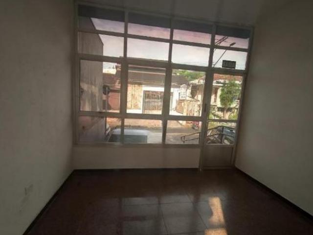 CASA TÉRREA À VENDA COM 264M² 3 DOMRTS 6 VAGAS SÃO BERNARDO DO CAMPO VILA EUCLIDES