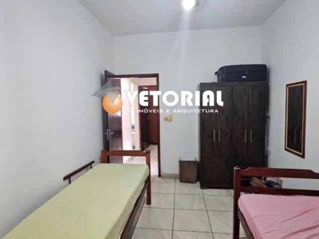 Casa térrea à venda com 2 dormitórios no Poiares em Caraguatatuba SP