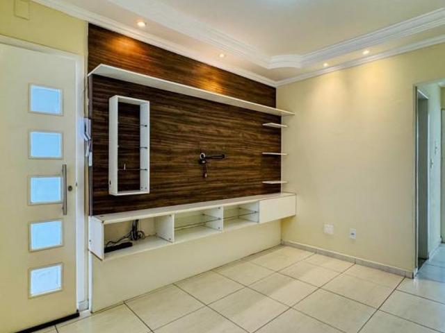 Casa Térrea à venda com 2 dormitórios e churrasqueira