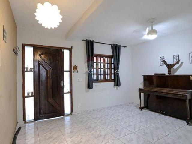 CASA TERREA a VENDA com 2 dormitórios, garagem 2 vagas e aréa gourmet