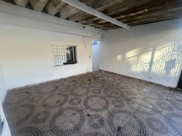 Casa Térrea à Venda com 2 residências na Cidade São Jorge, Santo André, SP