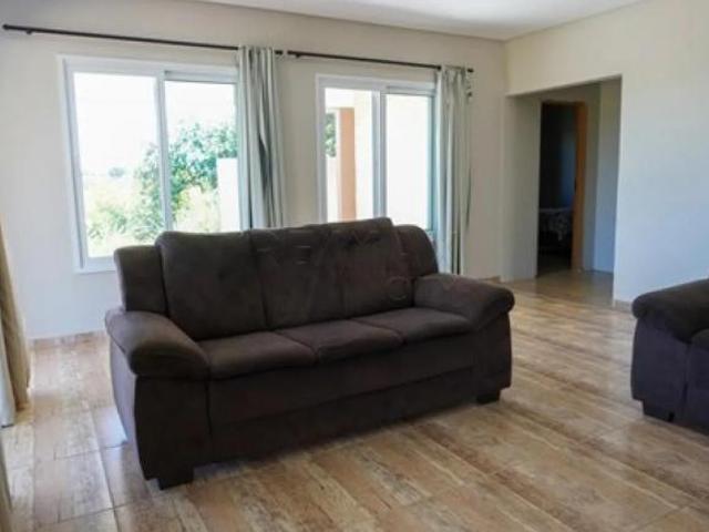 Casa térrea à venda com 3 dormitórios no Cafezal II ? Itupeva SP