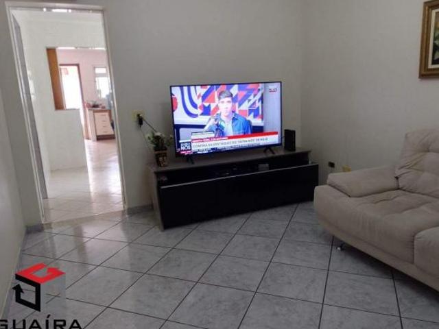 Casa térrea á venda com 3 dormitórios e 3 vagas no bairro Santa Maria Santo André