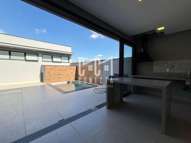 Casa Térrea á venda com 3 quartos, Condomínio Maria Cândida, Indaiatuba SP